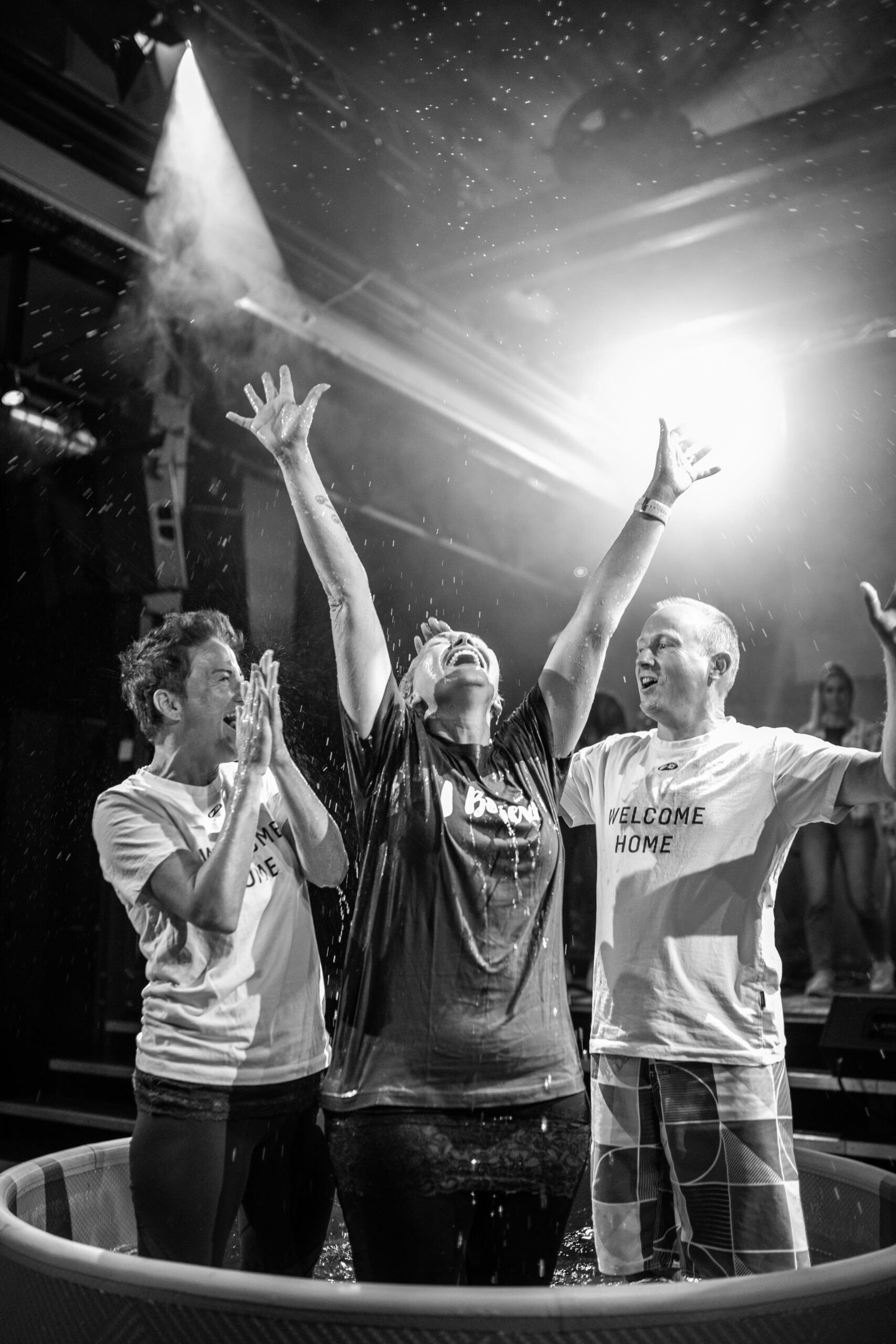 Wassertaufe – von neuem geboren – ICF Rapperswil